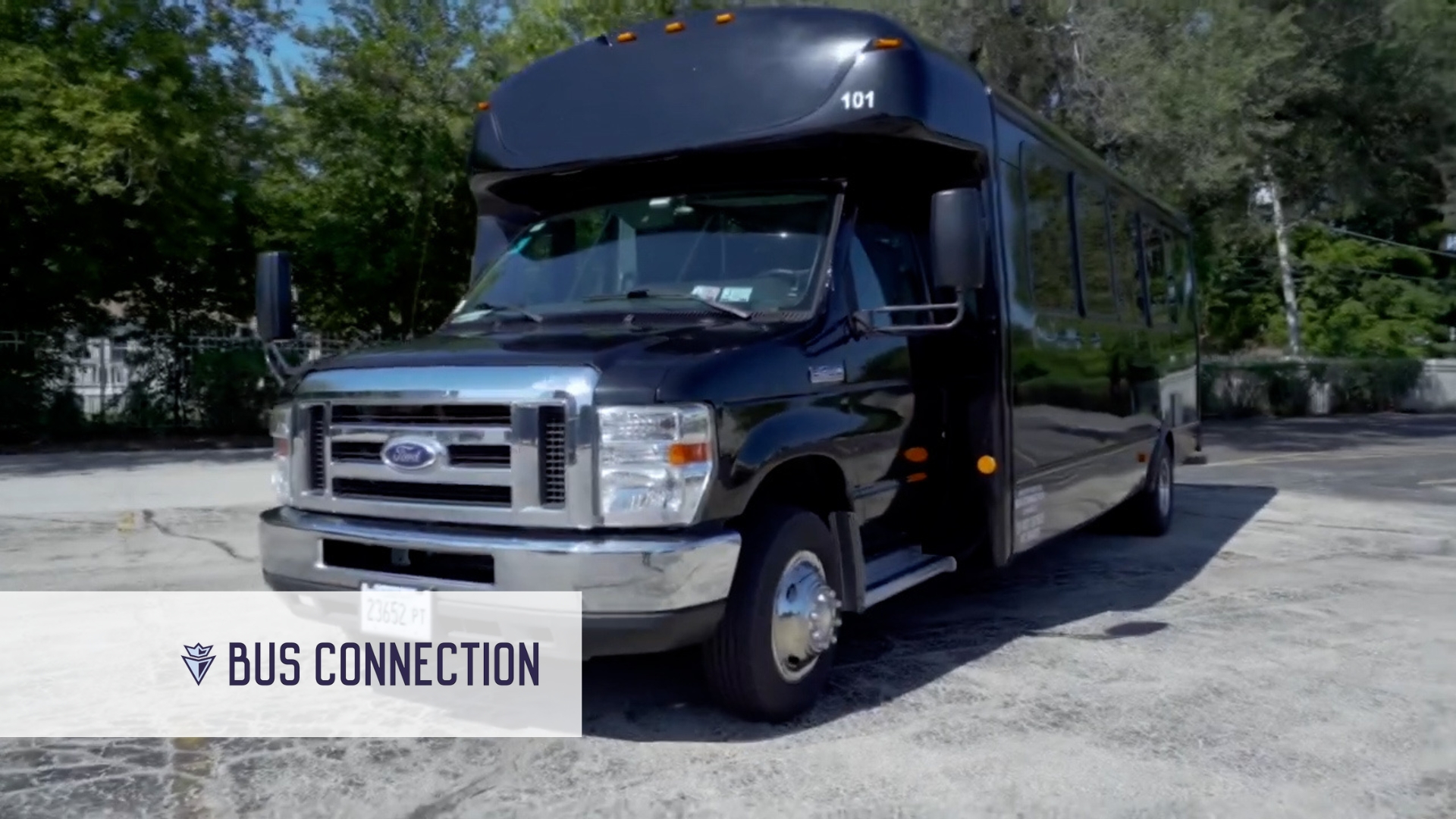 What is a Mini Bus? - Charter Bus Rental In Chicago from Bus Connection