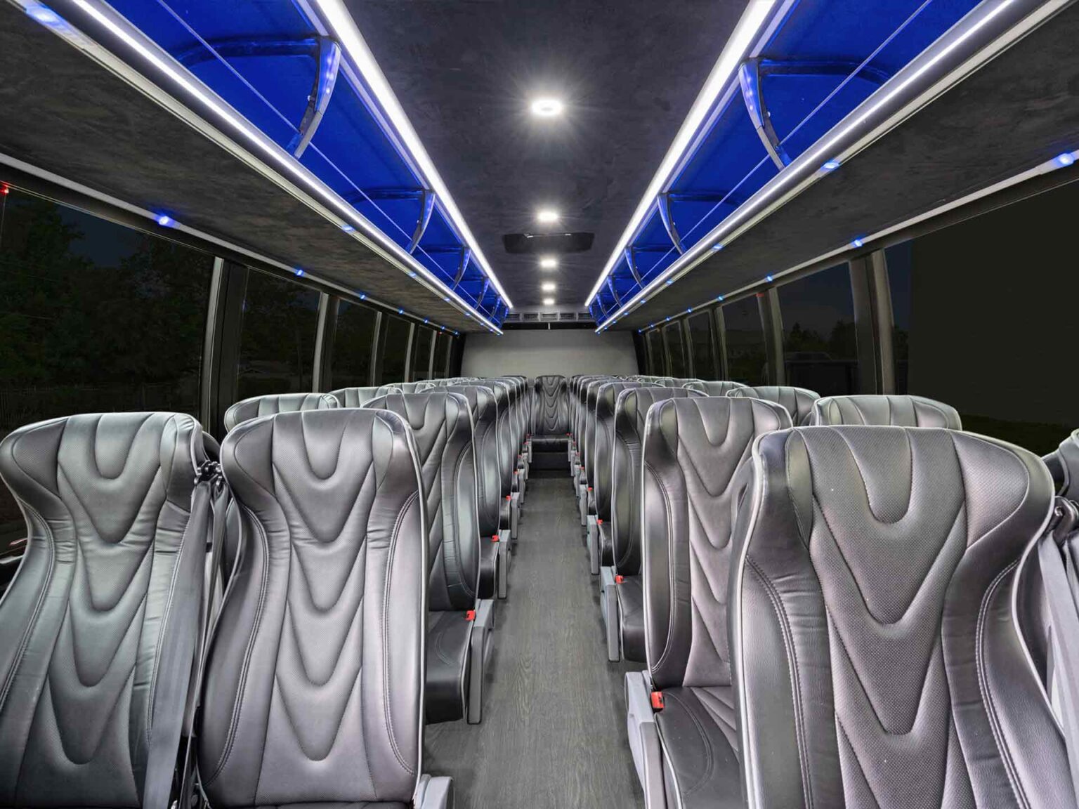 Executive Coach Bus Rental in Chicago | Premium Executive Coach Bus ...