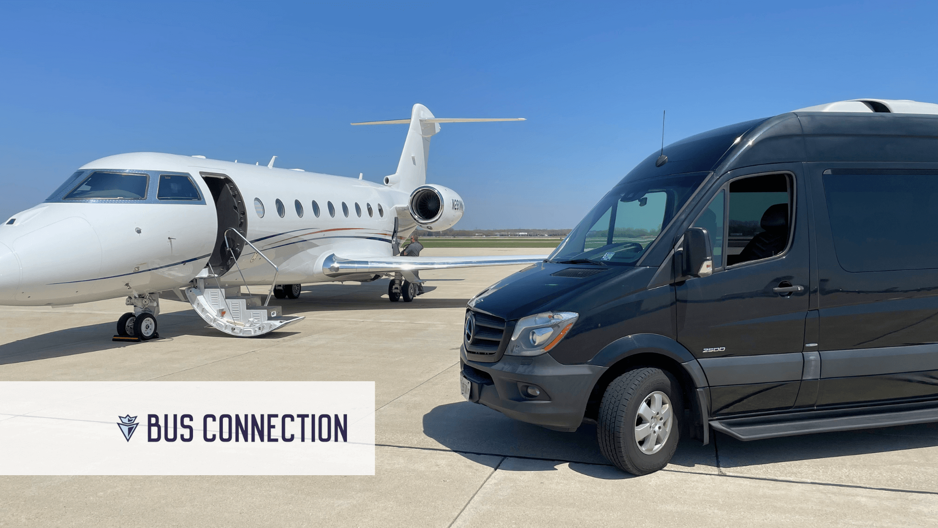 Bus vs. Flying: Choosing the Best Mode of Travel for Your Next Chicago ...